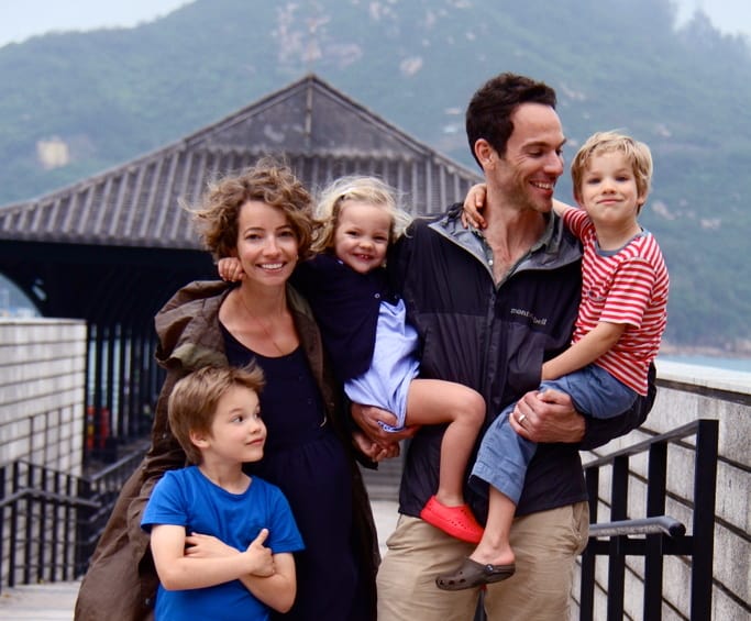 Formidable Family Adamo - London - Pirouette